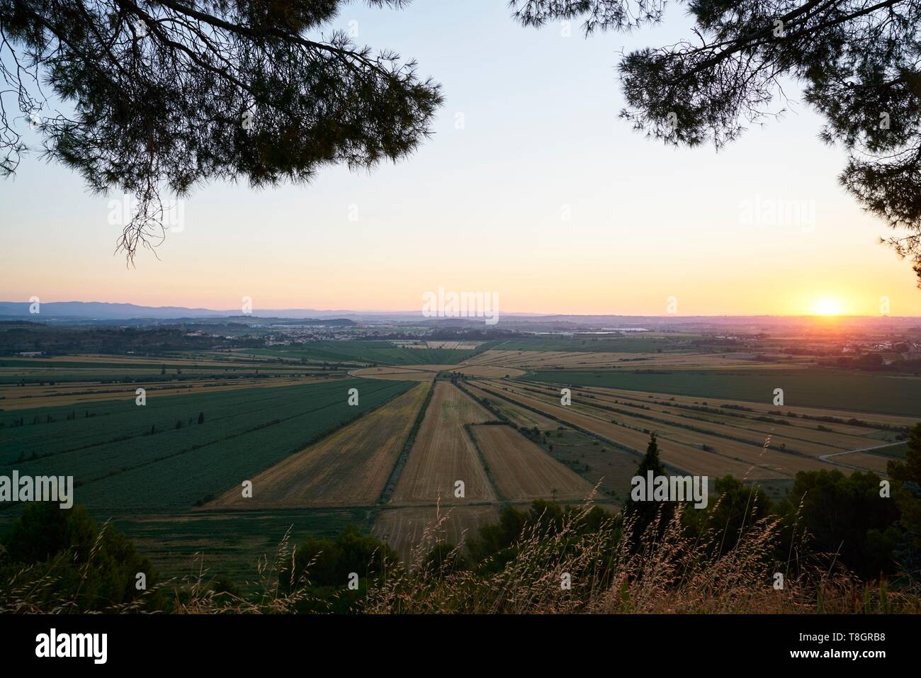 Enserune hi-res stock photography and images - Alamy