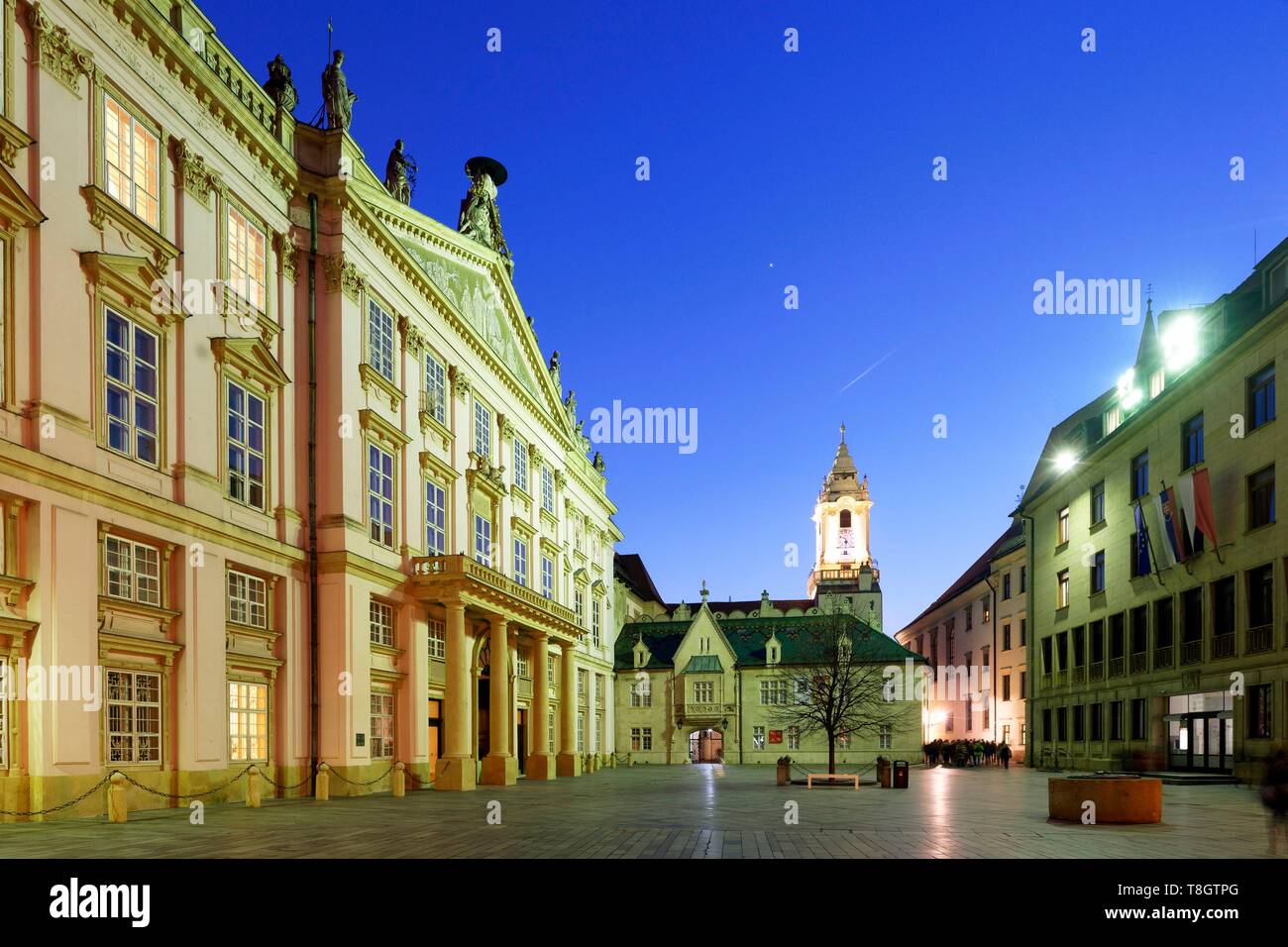 Built 1733 hi-res stock photography and images - Alamy