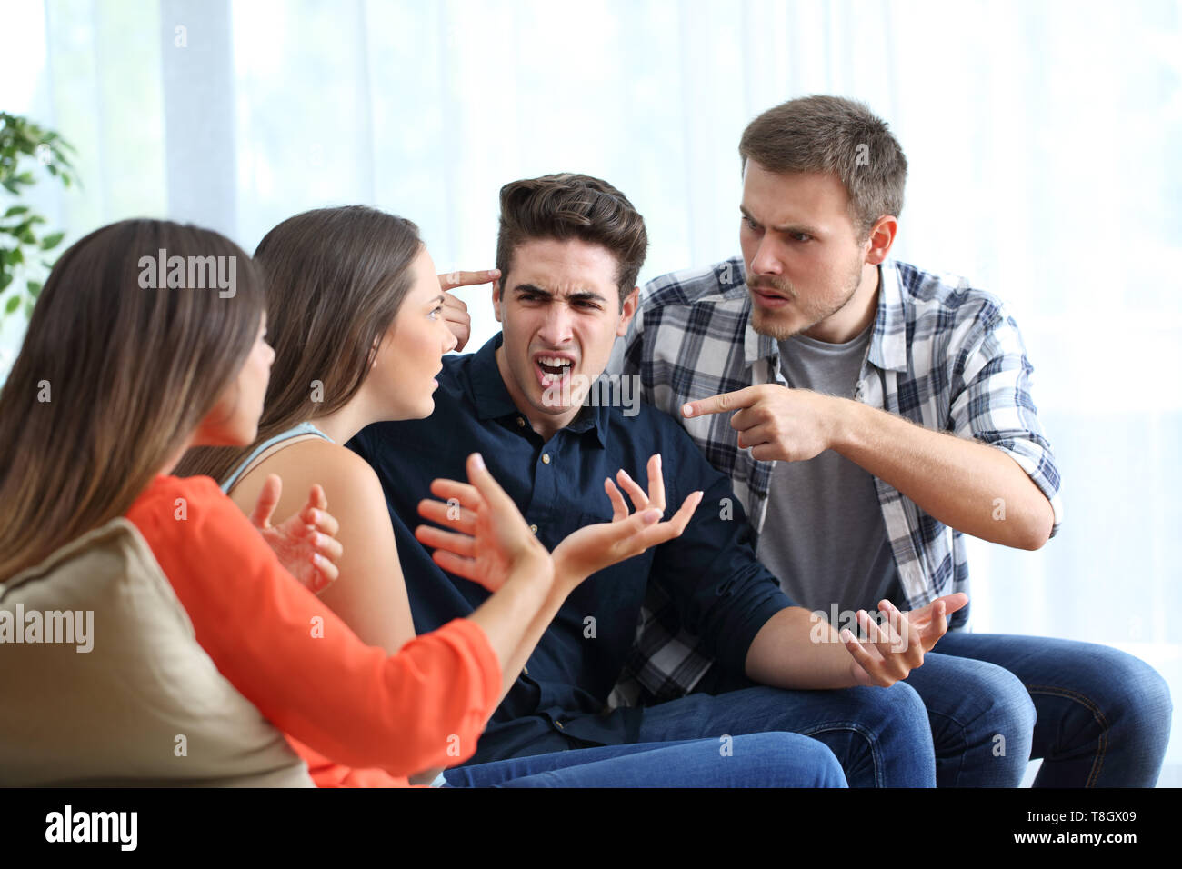 Women friends argue hi-res stock photography and images - Alamy