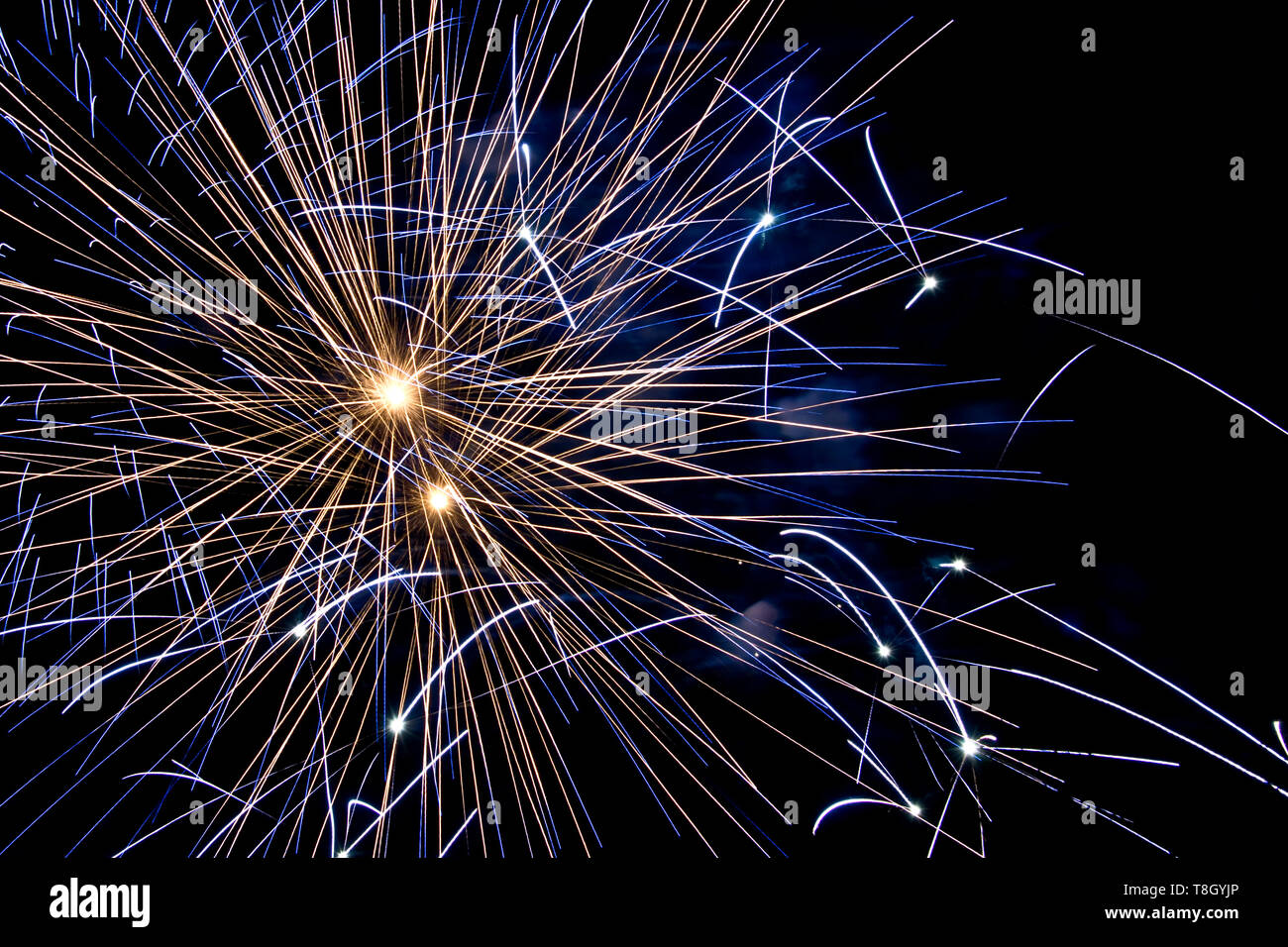 Blue fireworks hi-res stock photography and images - Alamy