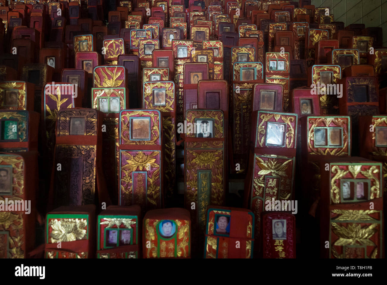 Ancestral tablets hi-res stock photography and images - Alamy