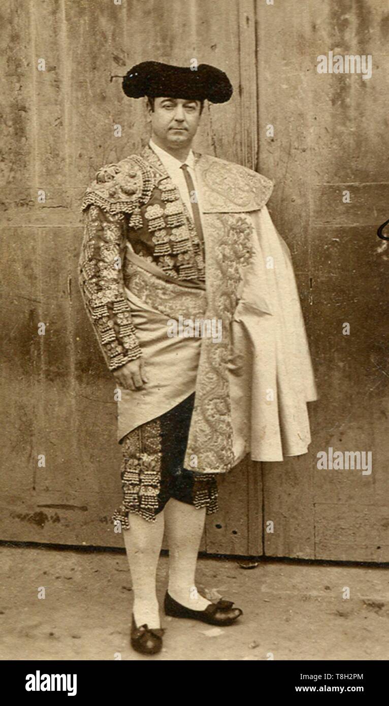Torero suit of lights hi-res stock photography and images - Alamy