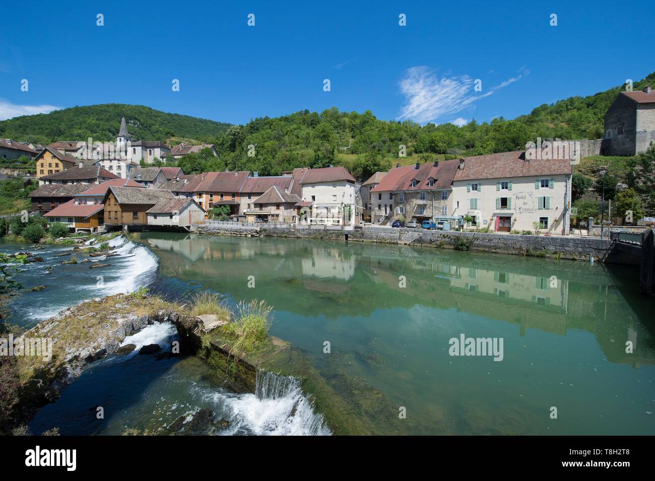 France, Doubs, Loue valley, one of many thresholds over the river ...