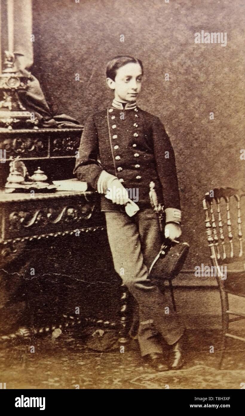Madrid. Retrato de joven de Alfonso XII Stock Photo - Alamy