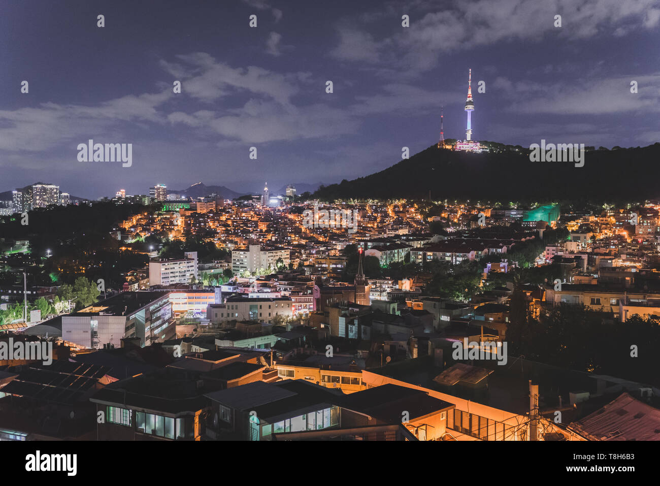 Cityscape and N Seoul Tower on Namsan mountain, Seoul, South Korea ...