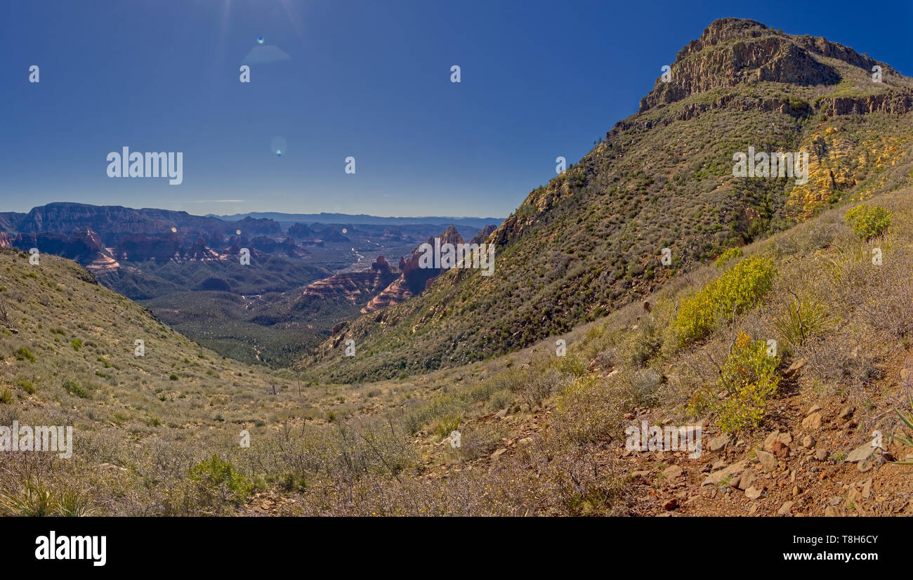 Wilson Mountain View from the First Bench, Sedona, Arizona, United ...