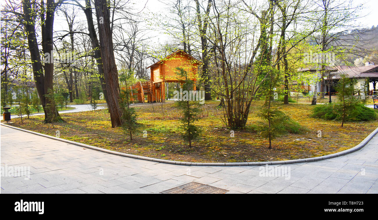 Ramnicu Valcea, Romania 02.04.2019 - The beautiful Zavoi Park in a ...