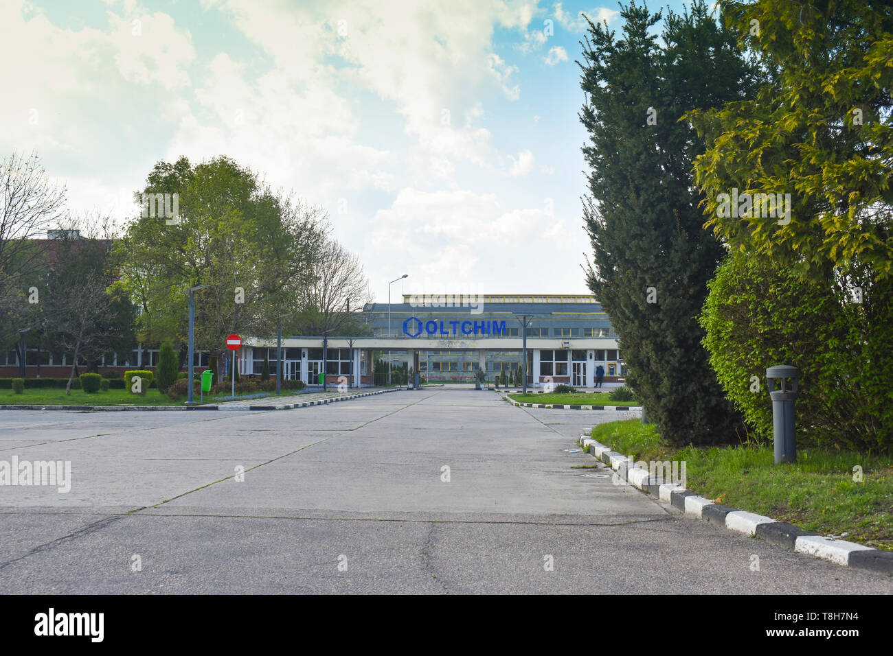 Ramnicu Valcea, Romaniia - 18.04.2019 - Oltchim Chemical Plant Stock ...