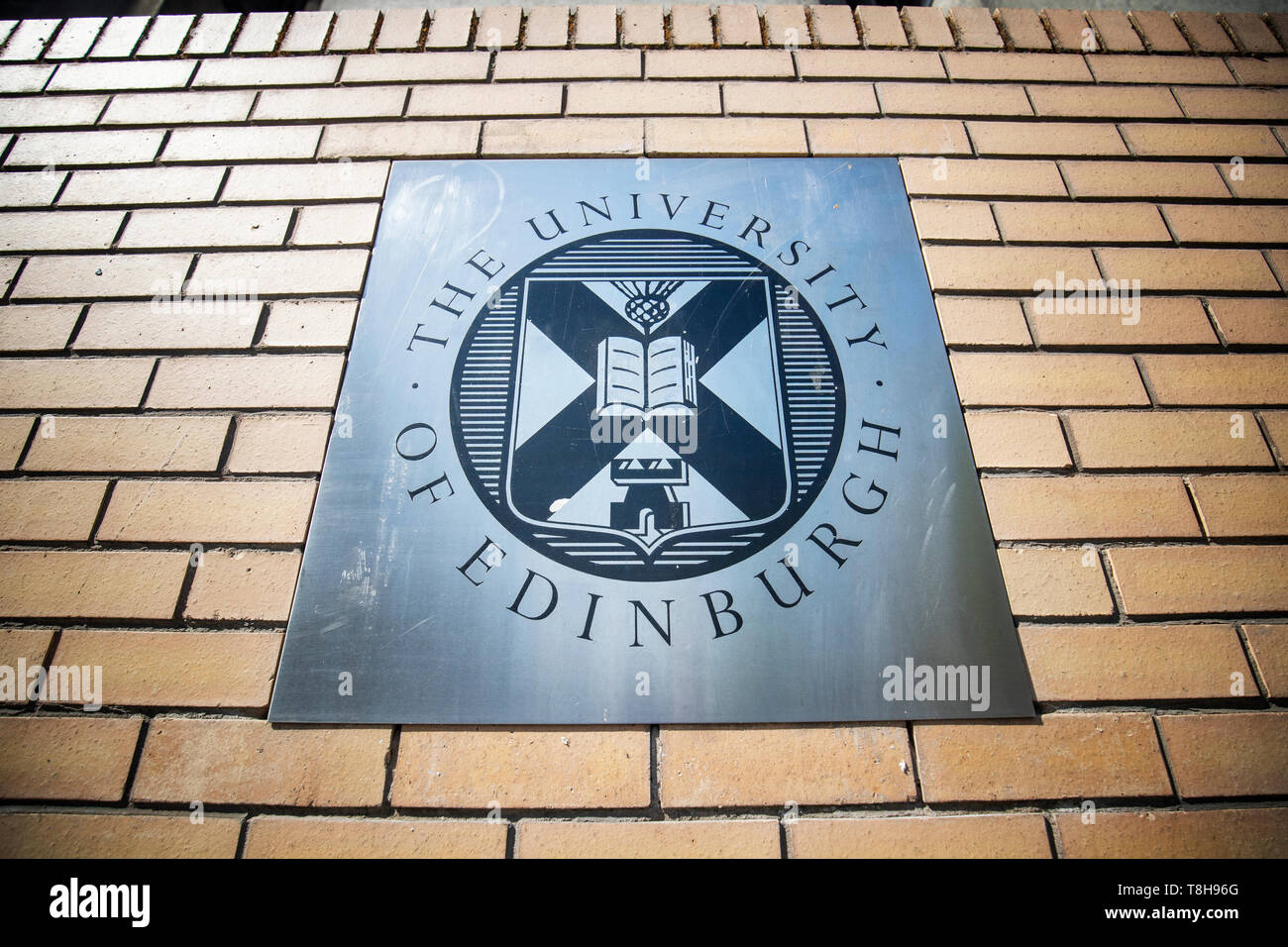 University of edinburgh and sign hi-res stock photography and images ...