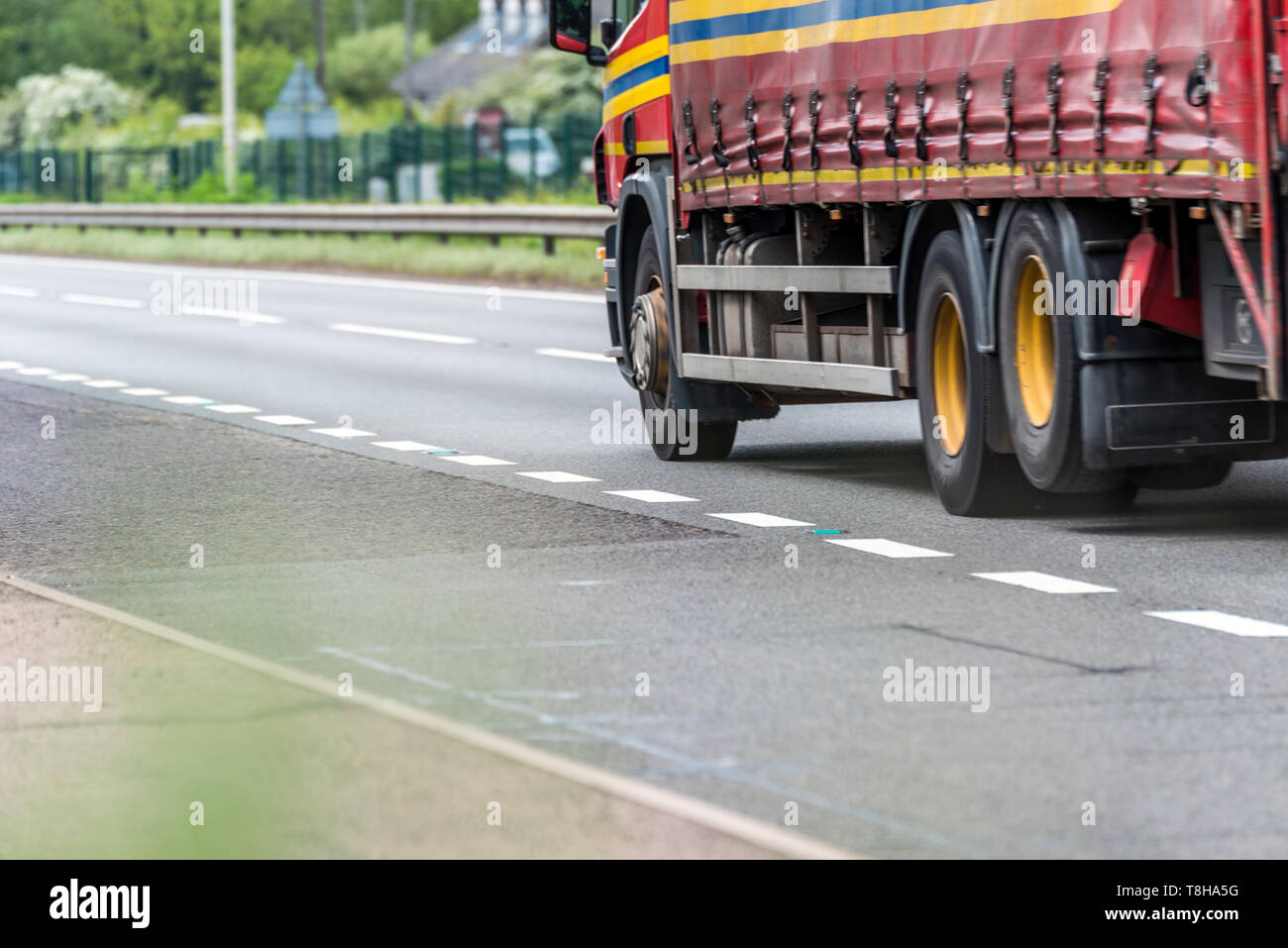 Curtain side vehicle hi-res stock photography and images - Alamy