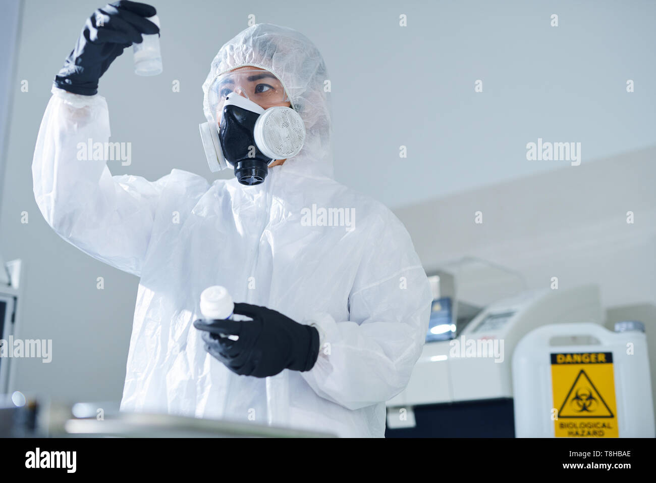 Studying drugs for treatment in laboratory Stock Photo - Alamy