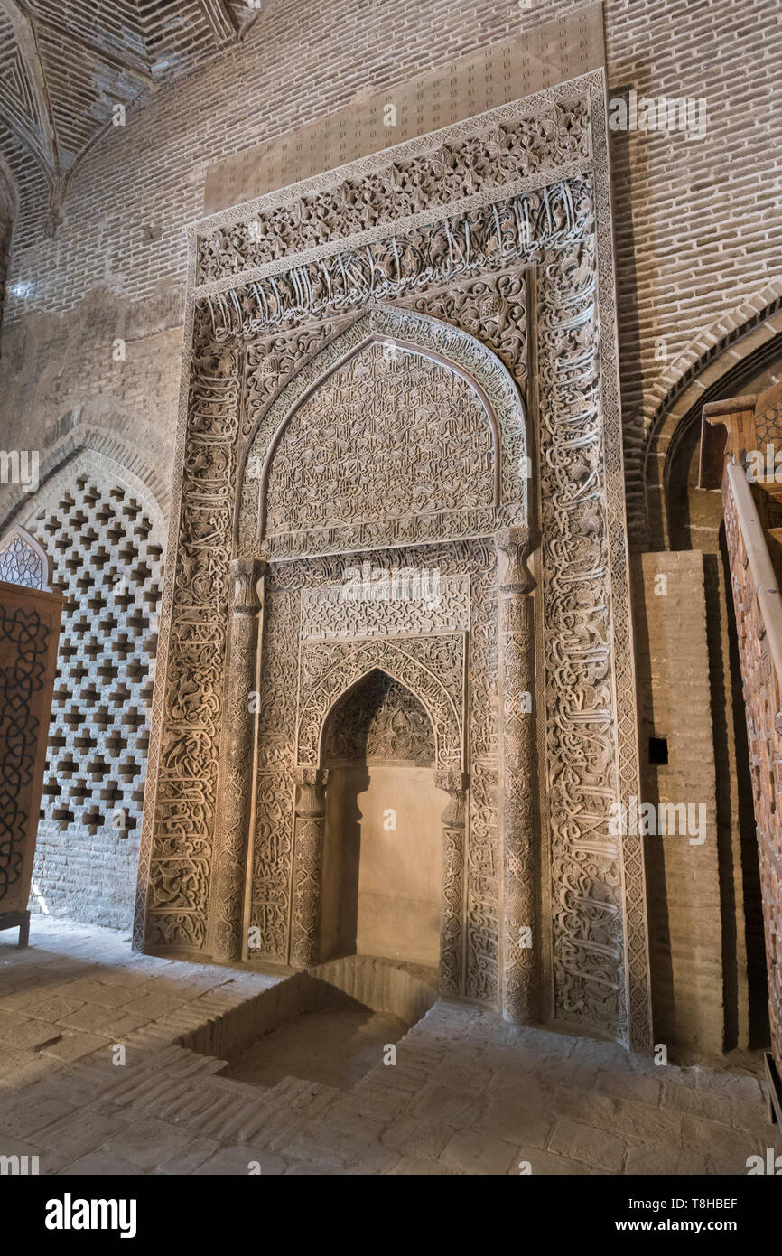 Isfahan friday mosque mihrab hi-res stock photography and images - Alamy