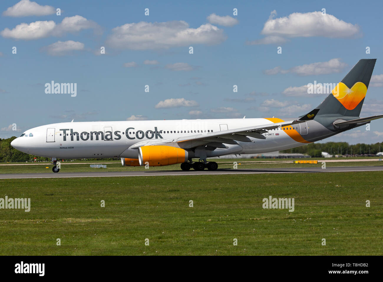 Cook airbus a330 hi-res stock photography and images - Alamy
