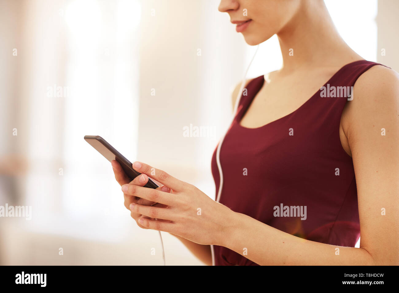 Checking message hi-res stock photography and images - Alamy