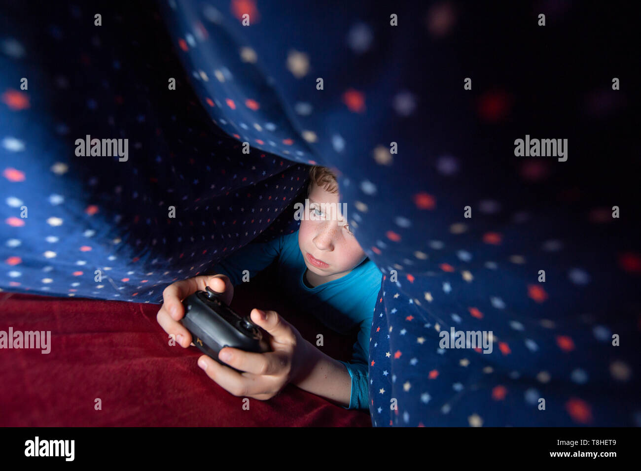 Human computer game hi-res stock photography and images - Alamy
