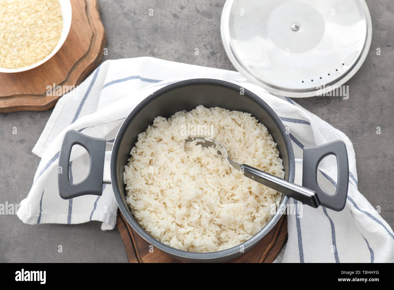 Saucepan boiling rice hi-res stock photography and images - Alamy