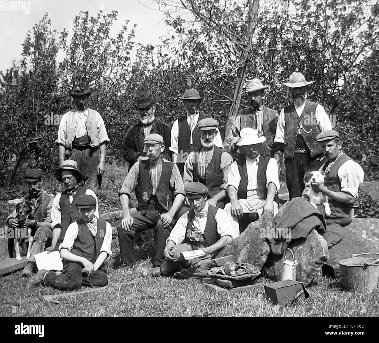 Edwardian workers hi-res stock photography and images - Alamy