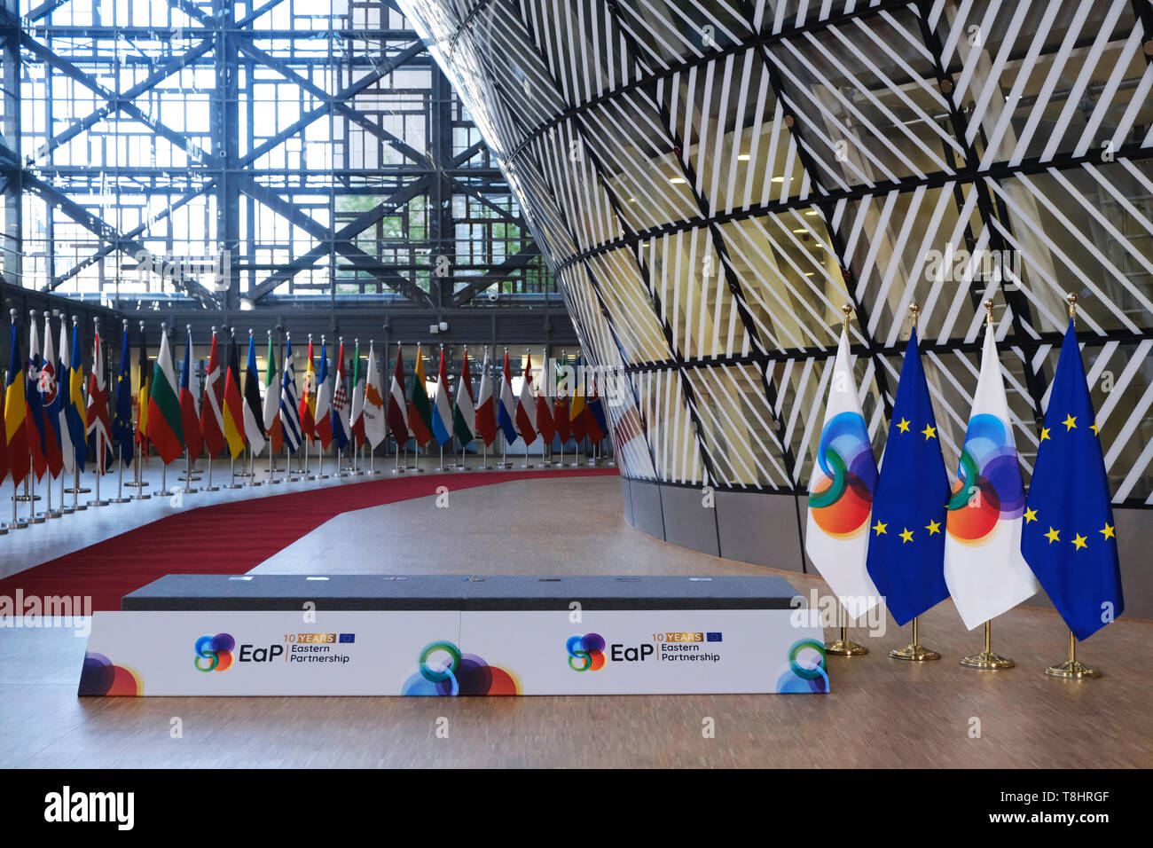Eu building council brussels interior hi-res stock photography and ...