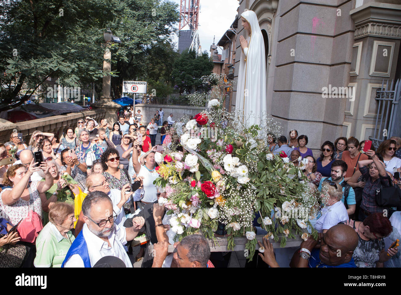 Sao Paulo, Brazil. 13th May, 2019. Faithful celebrate the day of Our ...