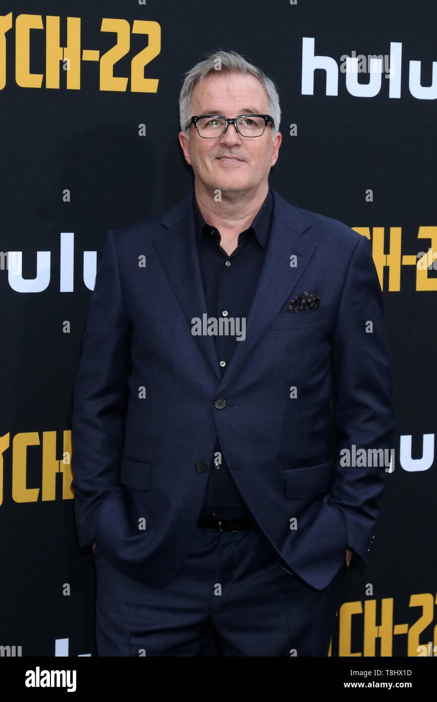 Los Angeles, CA, USA. 7th May, 2019. Luke Davies at arrivals for HULU'S ...