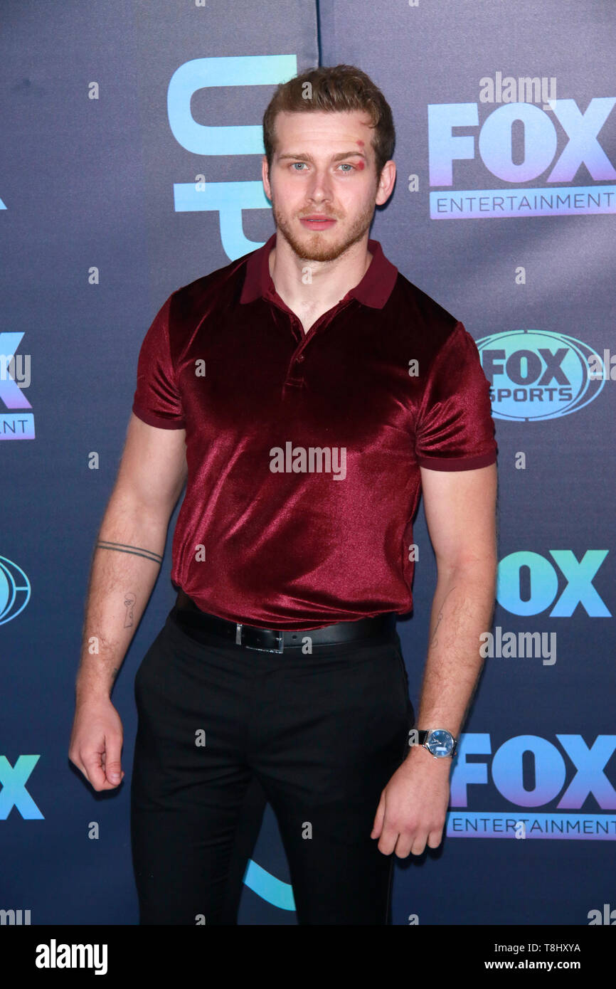 New York, NY, USA. 13th May, 2019. Oliver Stark at the FOX 2019 Upfront ...