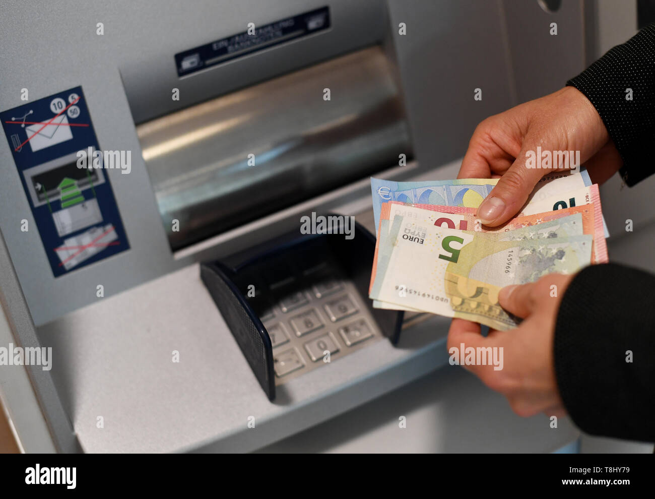 Bank counter germany hi-res stock photography and images - Alamy