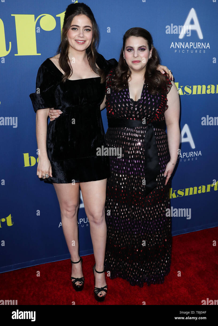 Actresses Molly Gordon and Beanie Feldstein arrive at the Los Angeles ...