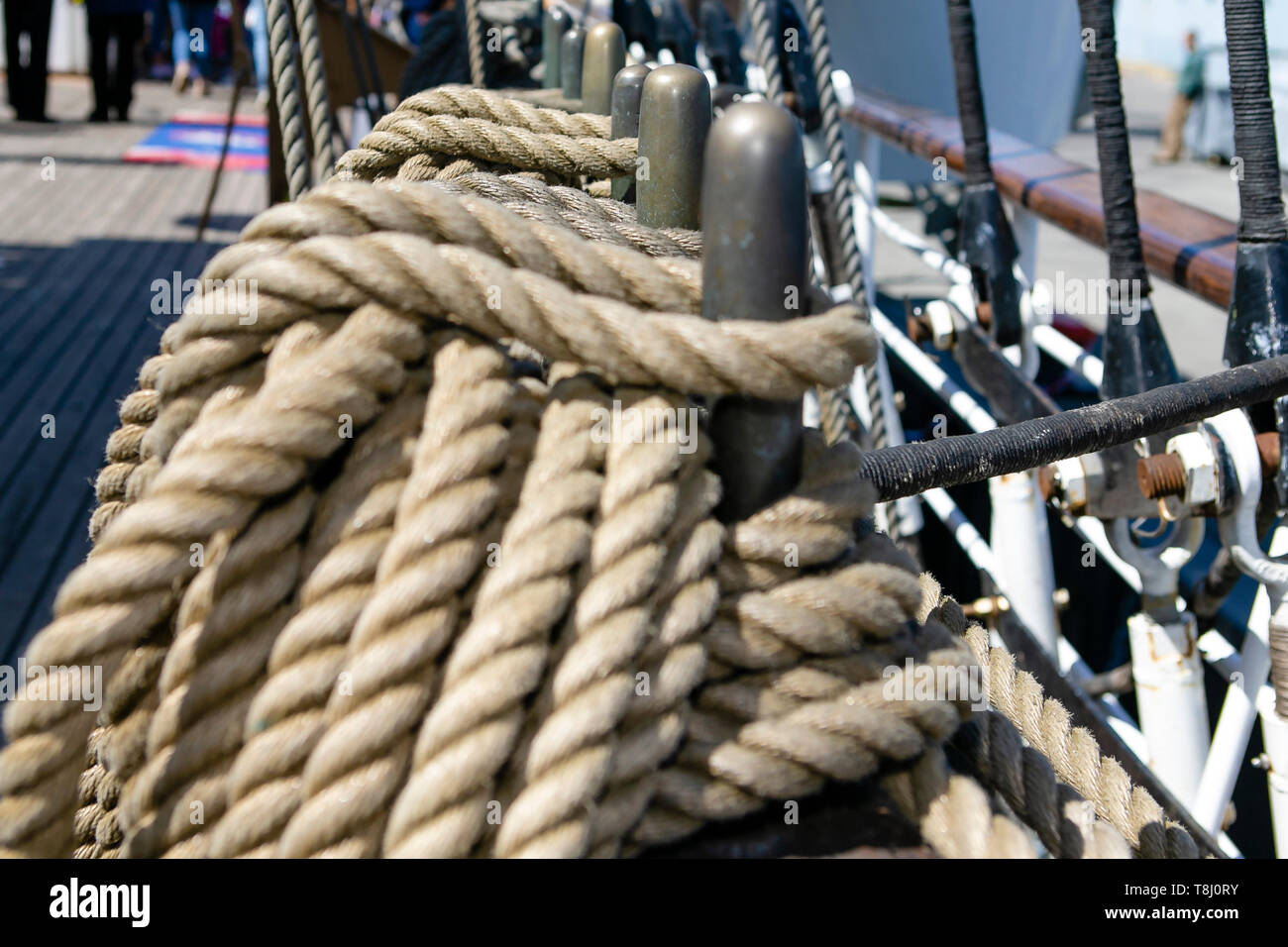 Kiel, Germany. 13th May, 2019. Ropes are on board the American sailing ...