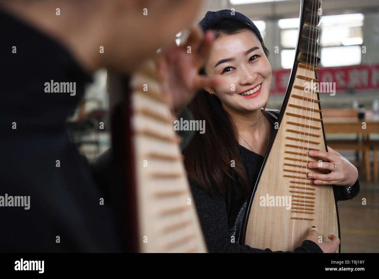 Pear shaped instrument hi-res stock photography and images - Alamy