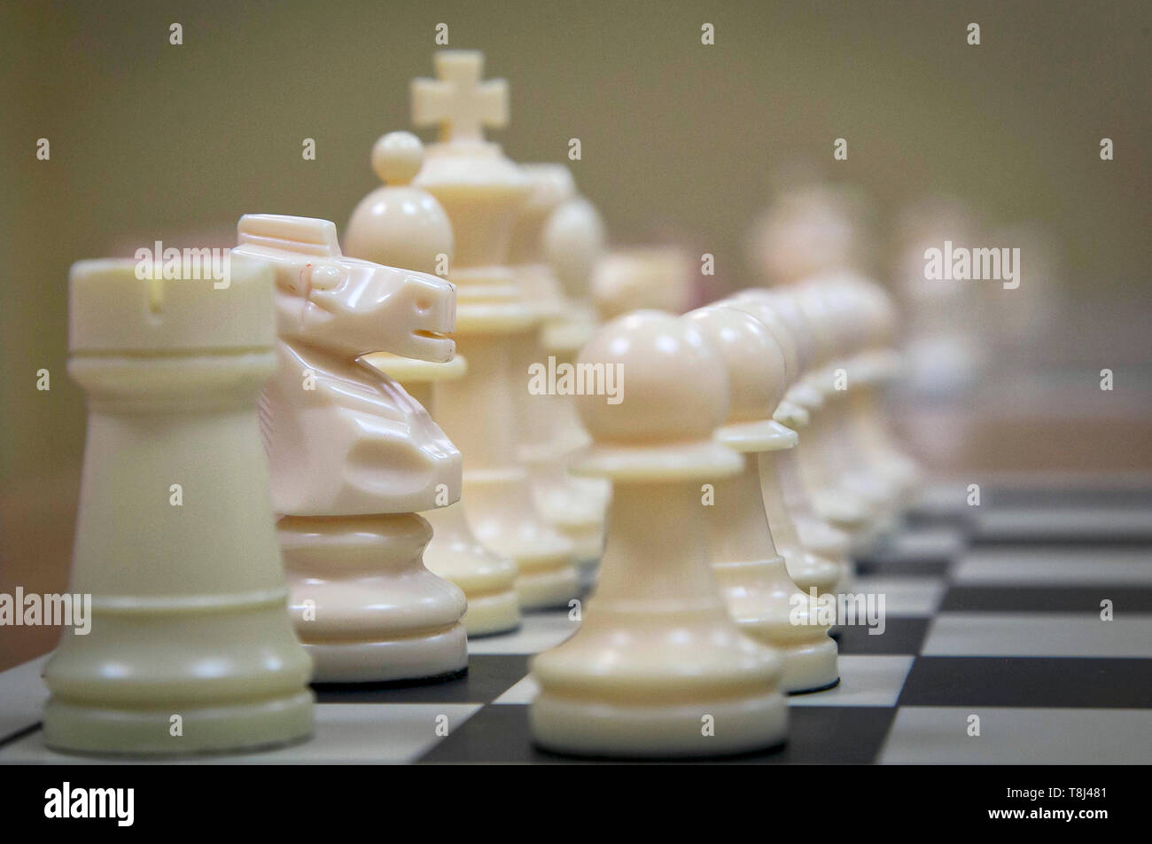 Chess chess board hi-res stock photography and images - Alamy