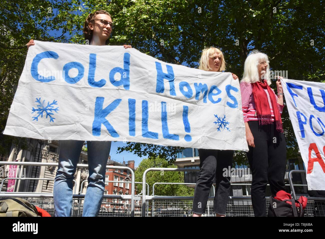 Climate poverty hi-res stock photography and images - Alamy