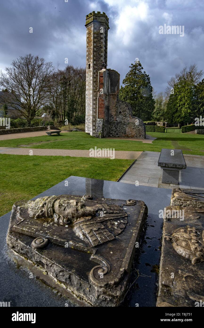 Antrim castle gardens hi-res stock photography and images - Alamy
