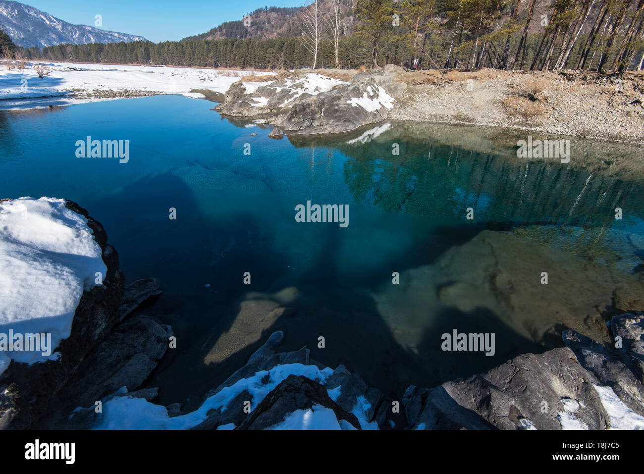 Crystal pure water of blue lake Stock Photo - Alamy