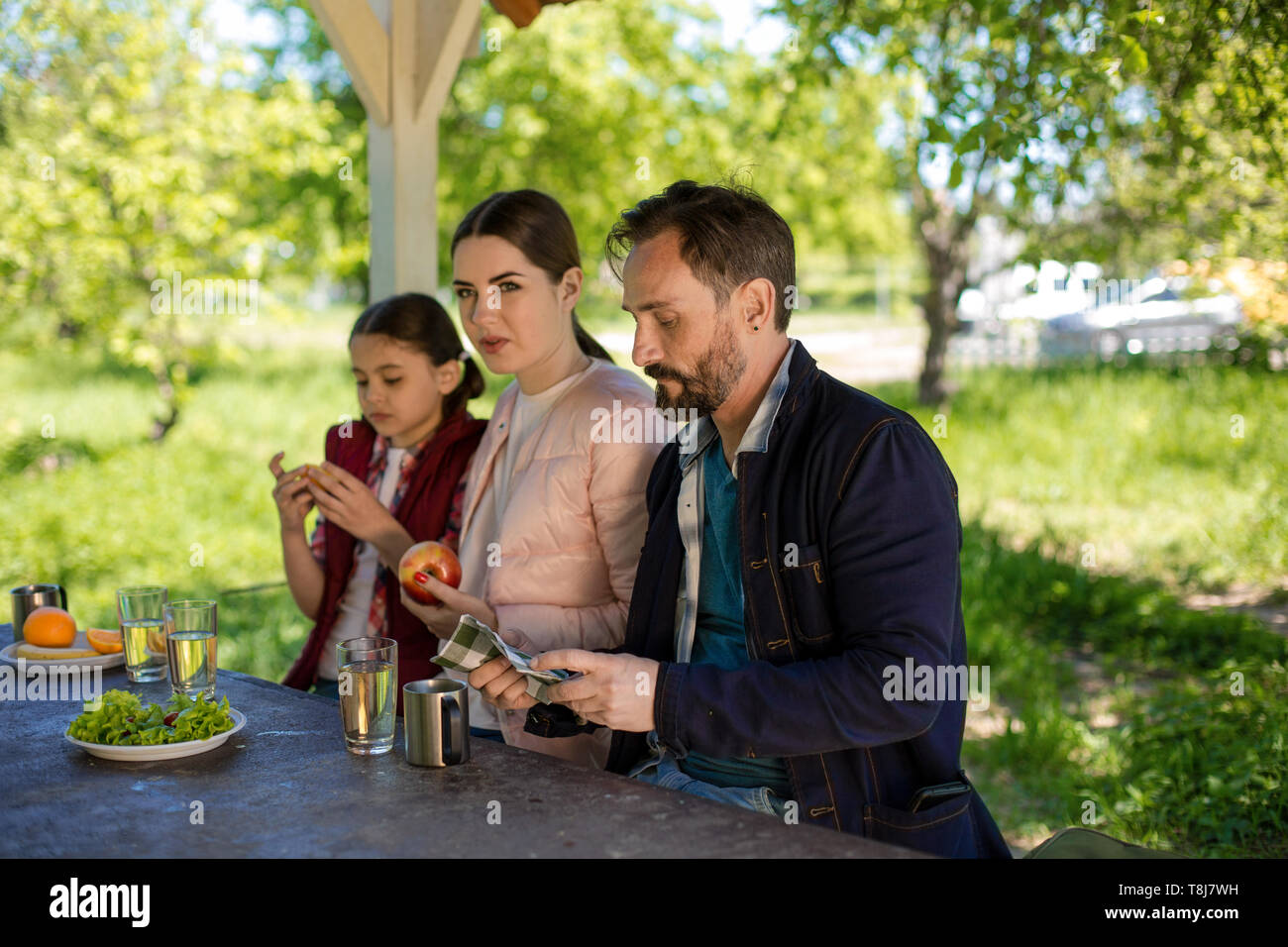 Family enjoy hi-res stock photography and images - Alamy
