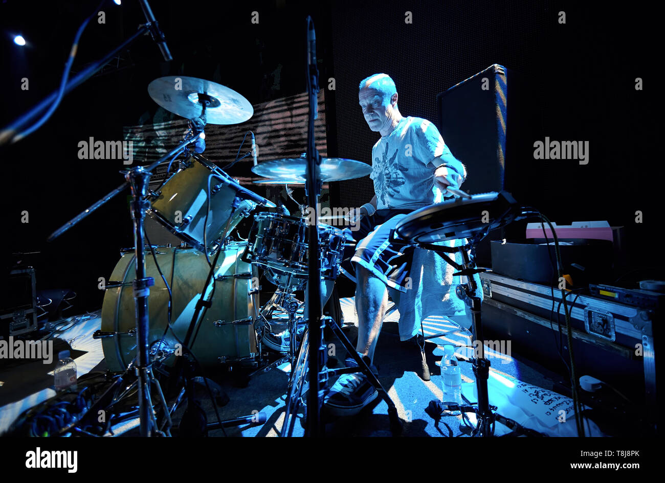 Red Snapper band playing in the Lviv club Stock Photo - Alamy