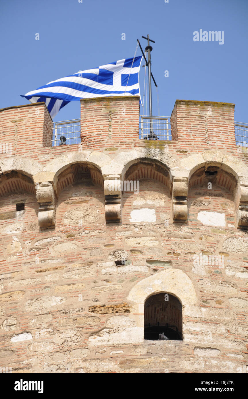 White tower famous fort landmark in thessaloniki hi-res stock ...