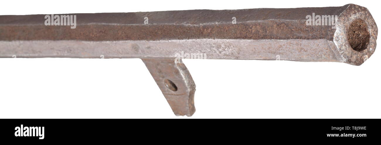 20 mm cannon hi-res stock photography and images - Alamy