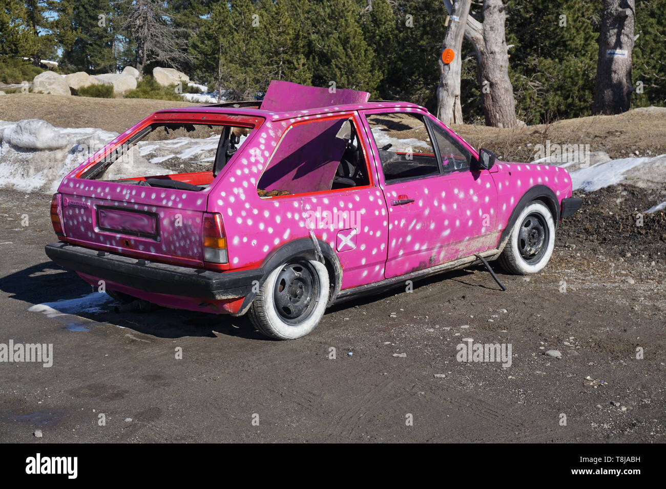 Bright pink car hi-res stock photography and images - Alamy