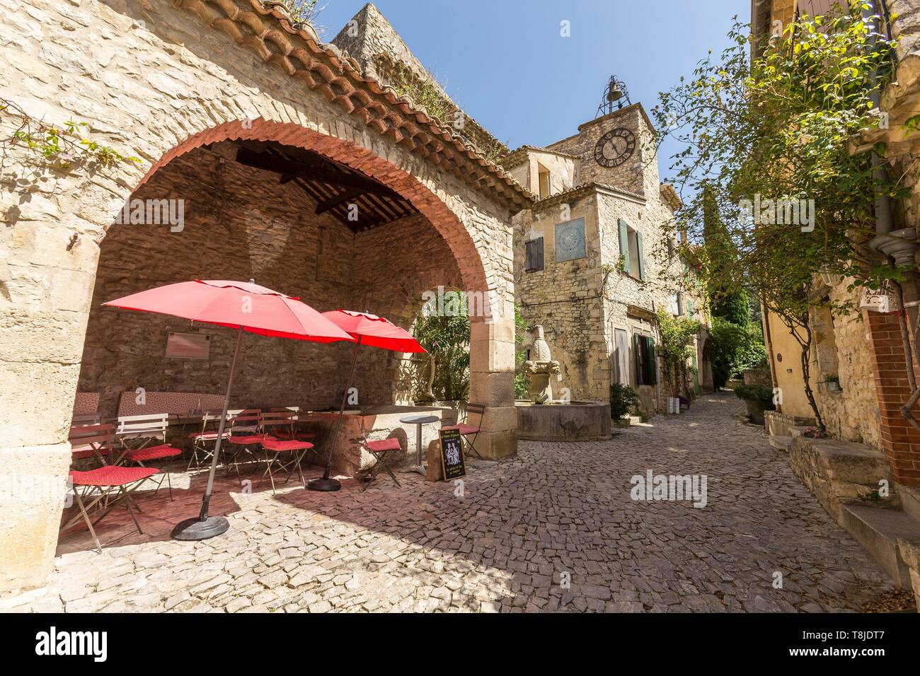 France, Vaucluse, Seguret, labeled the Most Beautiful Villages of ...