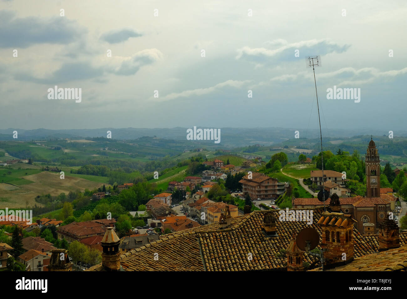 monforte d'alba with its medieval village, its ancient churches and the ...