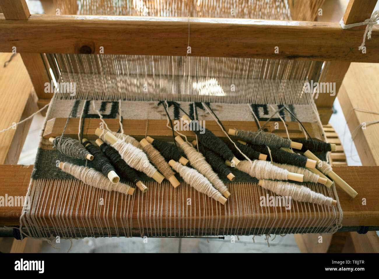 Rug making hi-res stock photography and images - Alamy