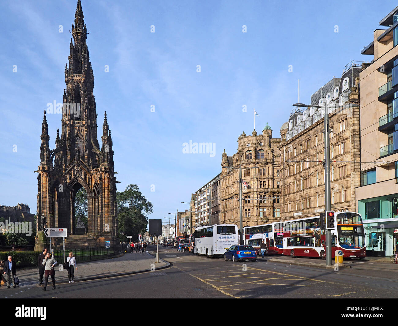 Scotts monument hi-res stock photography and images - Alamy