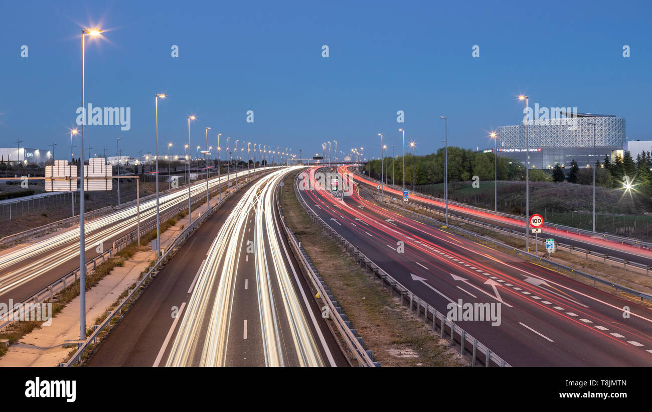 rush hour in a highway Stock Photo - Alamy
