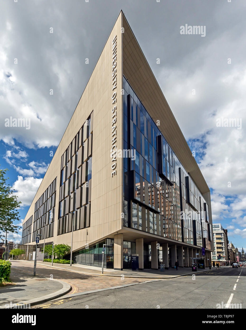 Technology university hi-res stock photography and images - Alamy