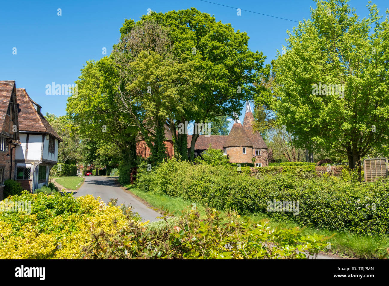 Smarden village hi-res stock photography and images - Alamy