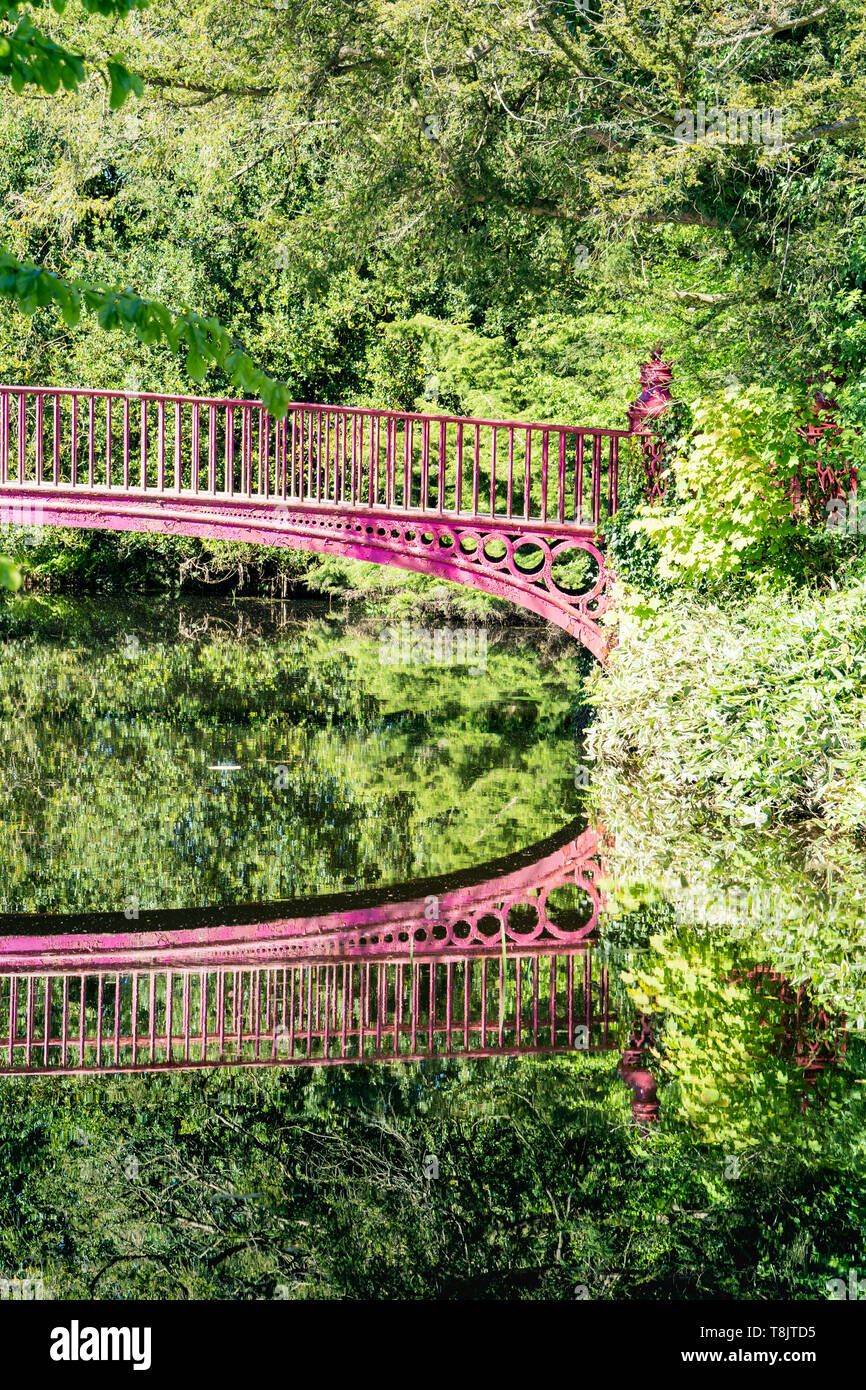 Asian style bridge hi-res stock photography and images - Alamy