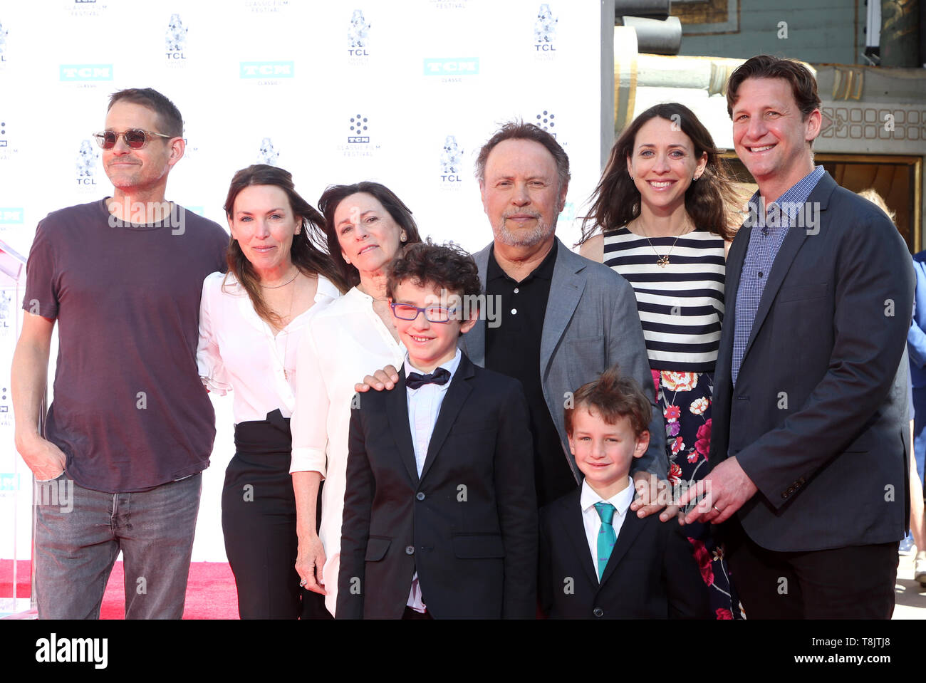 Billy crystal and jennifer crystal foley hi-res stock photography and ...