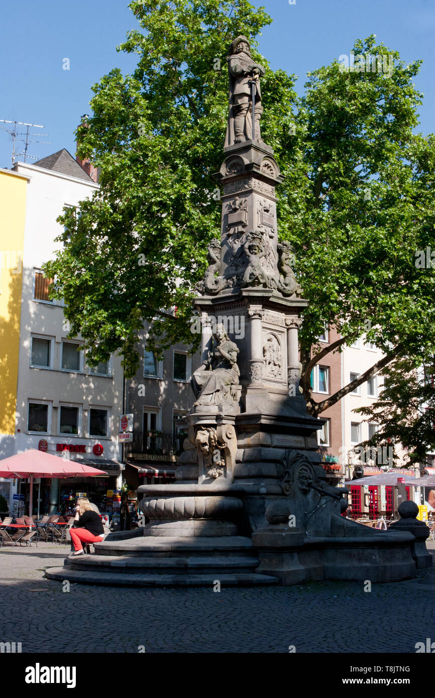 Statue in Cologne, Germany Stock Photo - Alamy