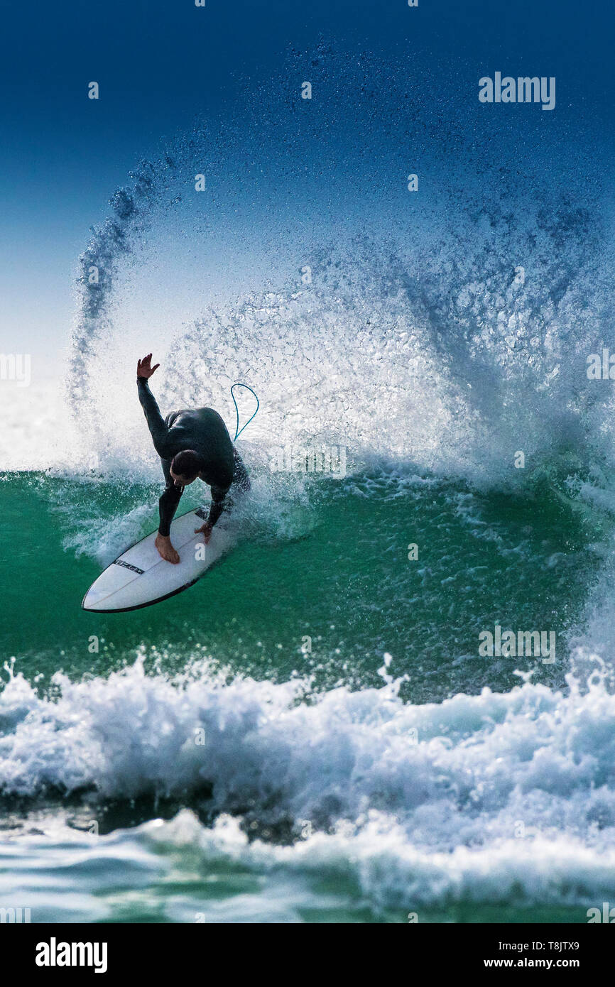 Surfboard riding hi-res stock photography and images - Alamy