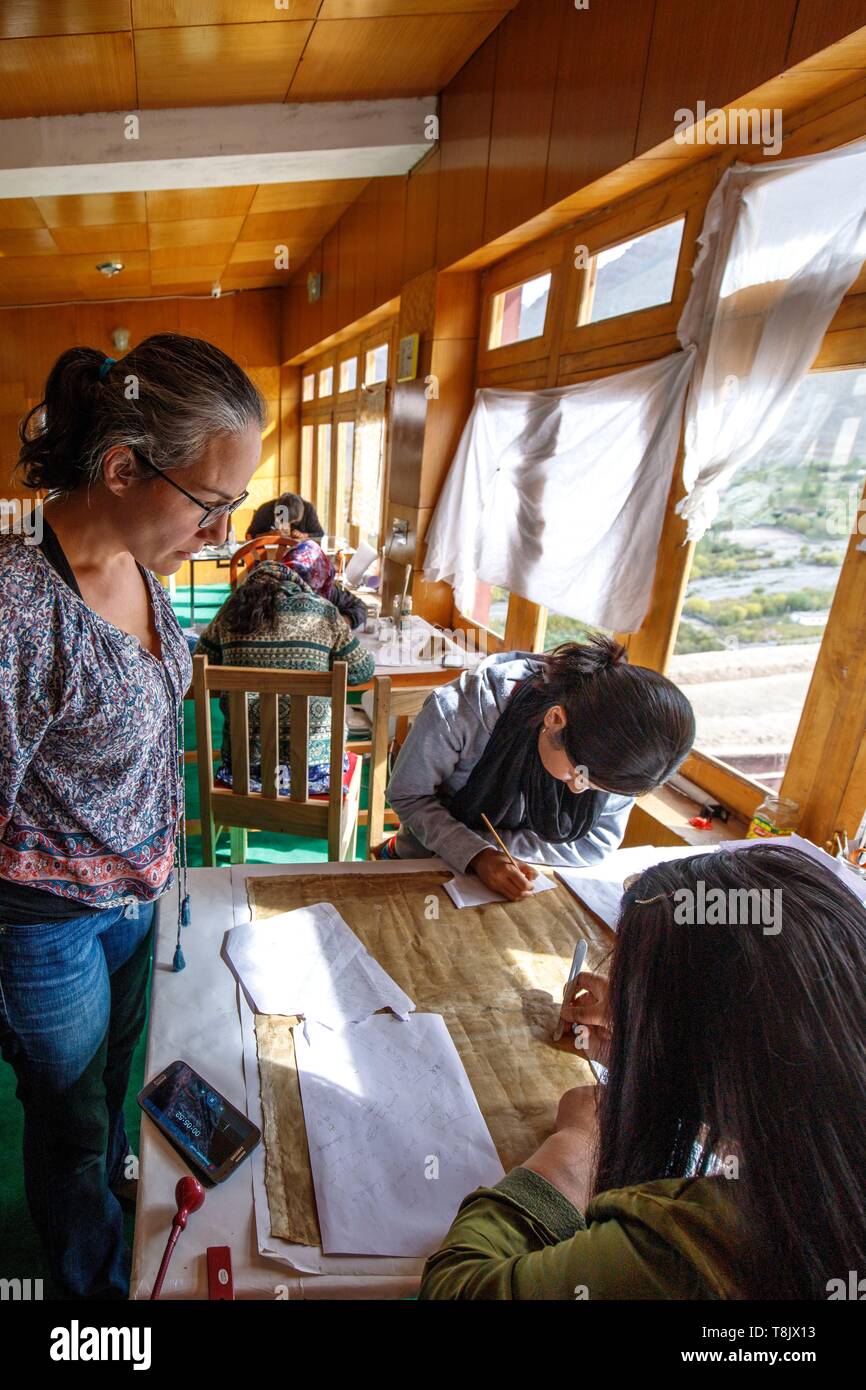 India, state of Jammu and Kashmir, Himalaya, Ladakh, Indus valley ...